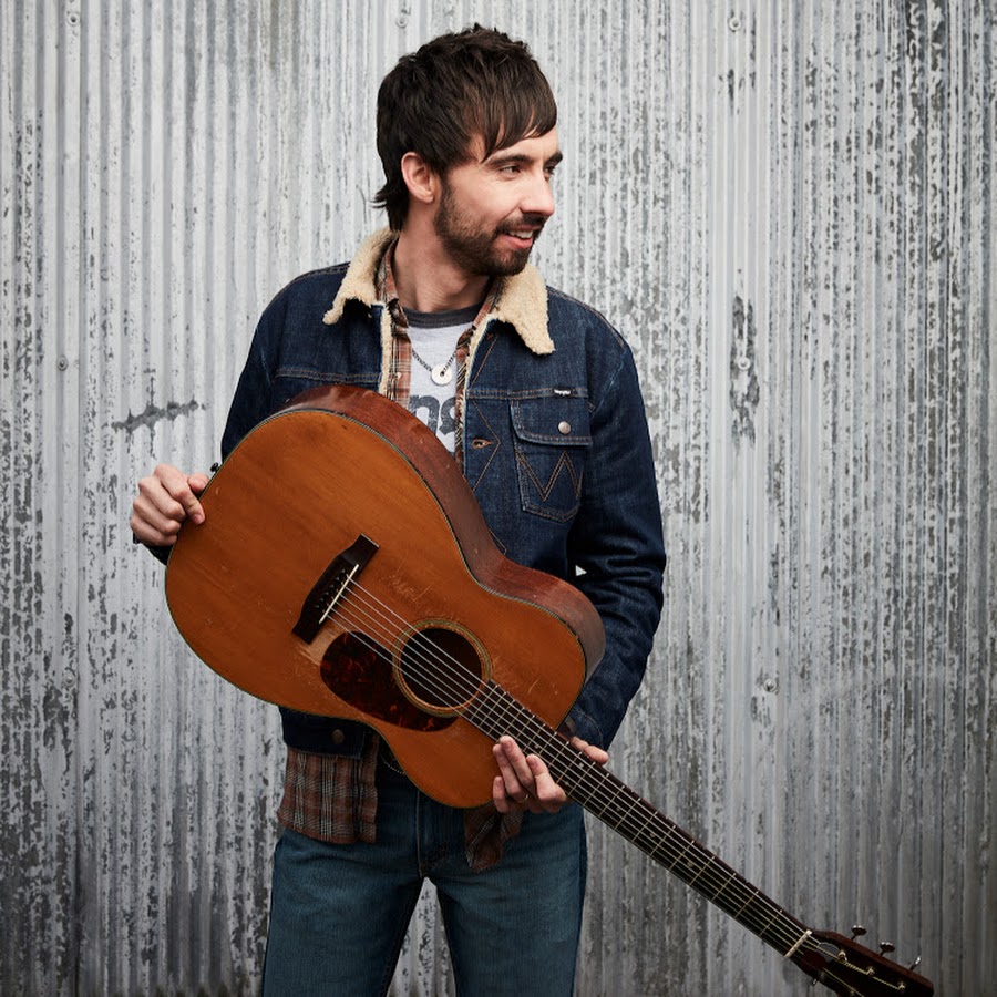 Mo Pitney - YouTube