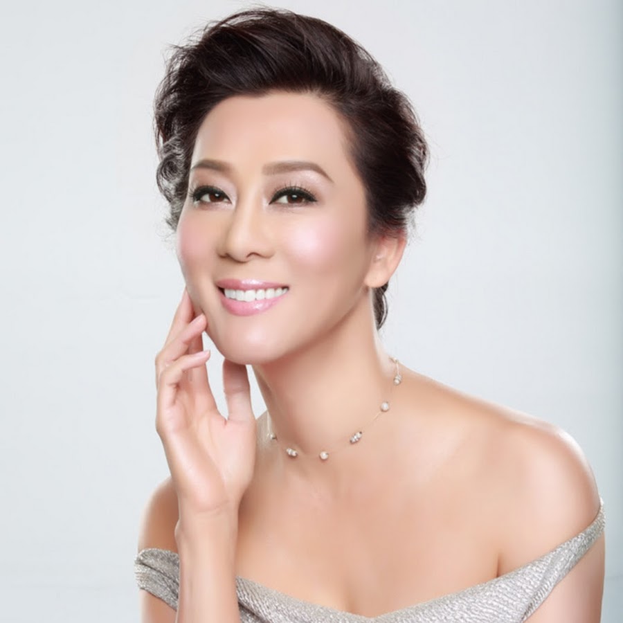 MC Nguyen Cao Ky Duyen Official - YouTube