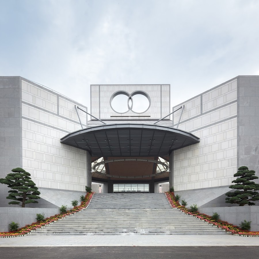 UWC Changshu China - YouTube