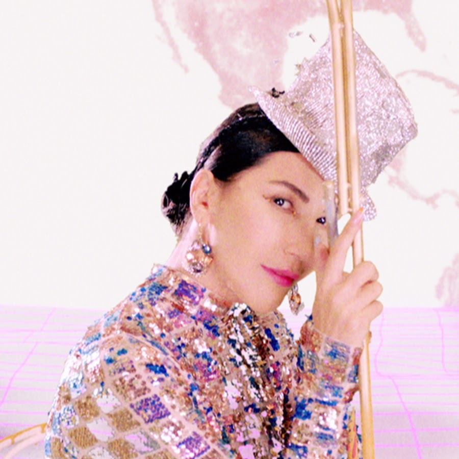 Hande Yener - YouTube