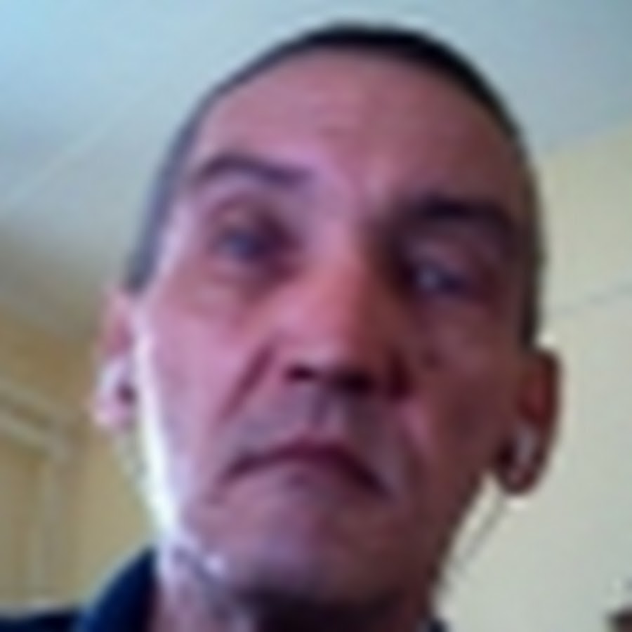 laszlo kiraly - YouTube