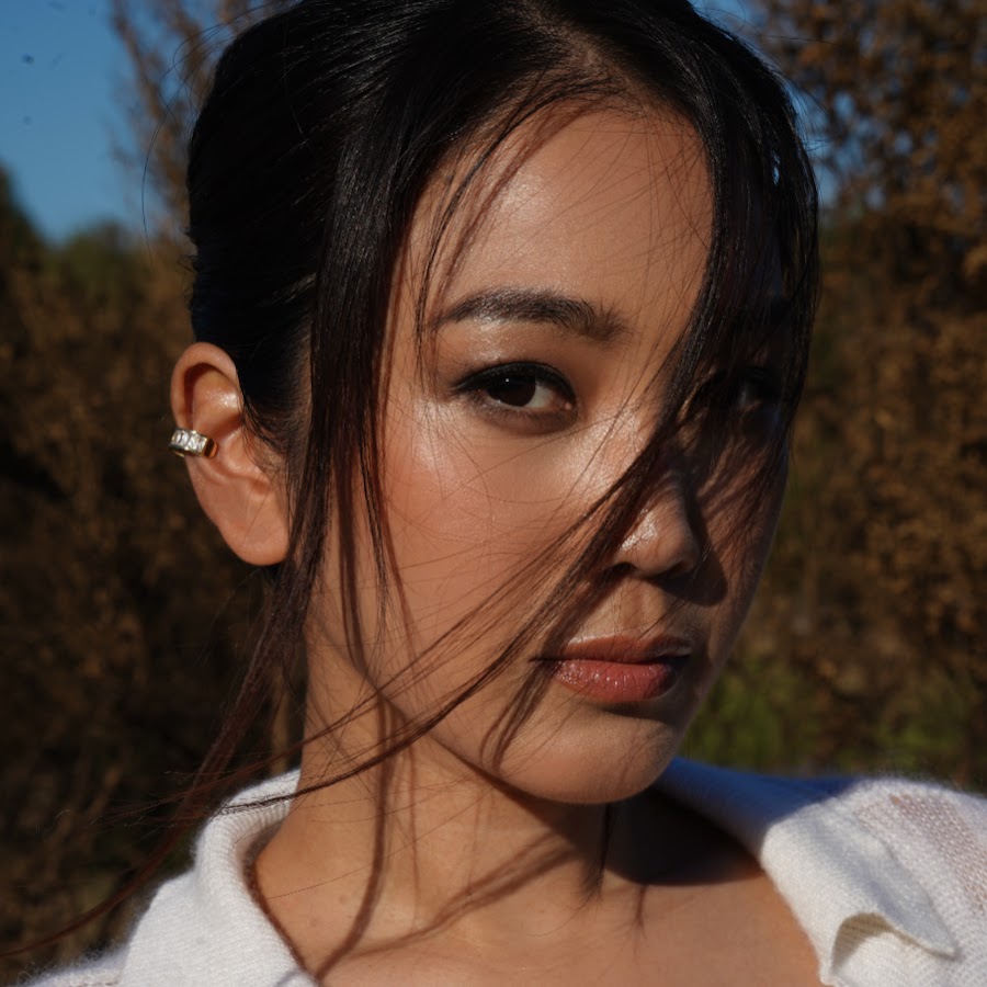 Lesley Chiang Official - YouTube