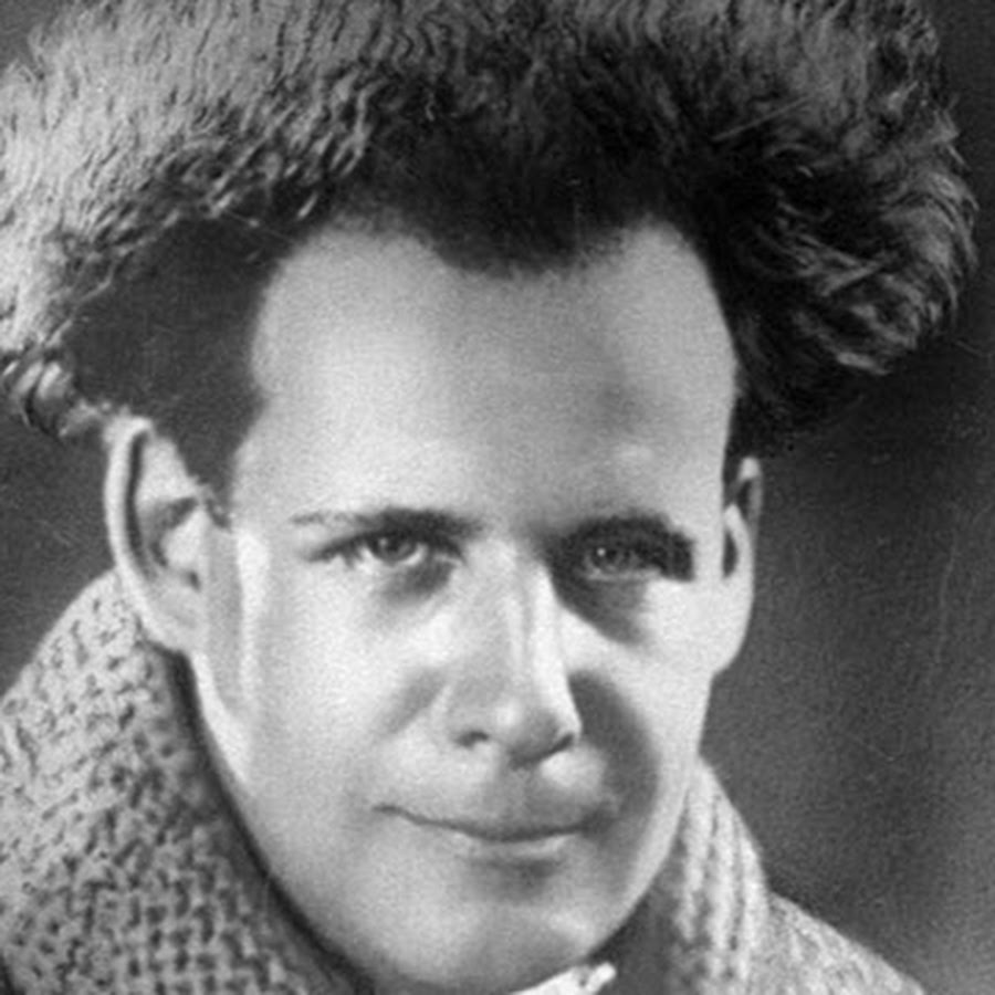 Robert Clack - YouTube