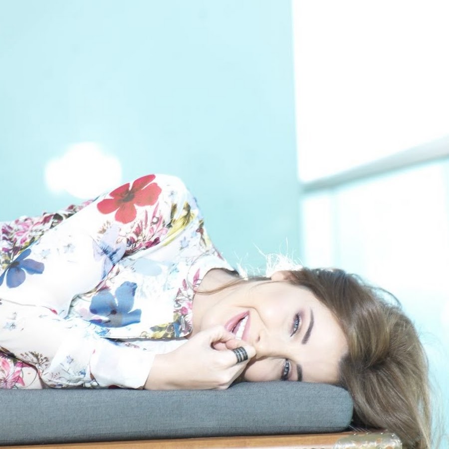 Nancy Music - YouTube