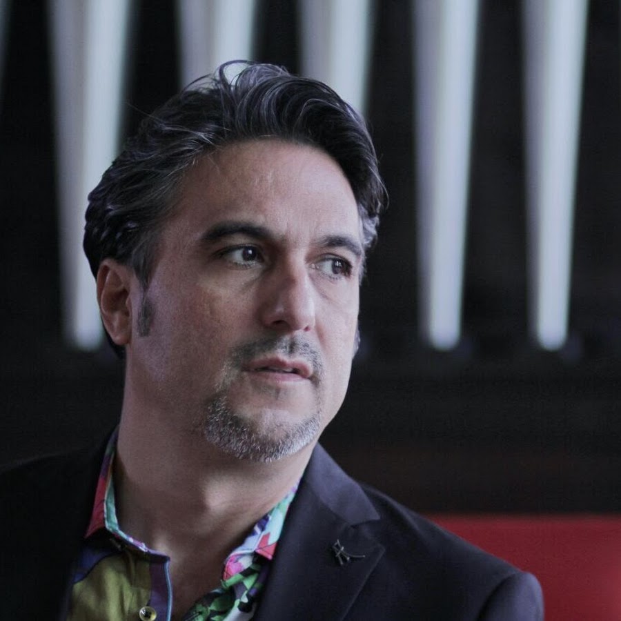 Roberto Ramirez - YouTube