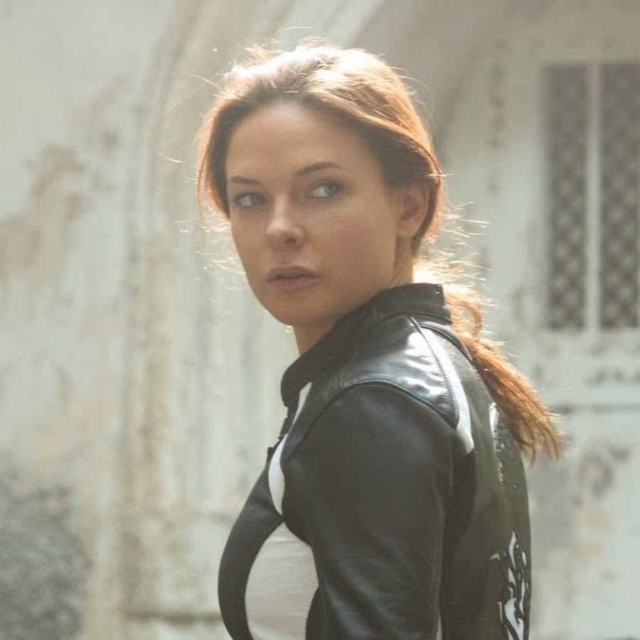 Ilsa Faust - YouTube