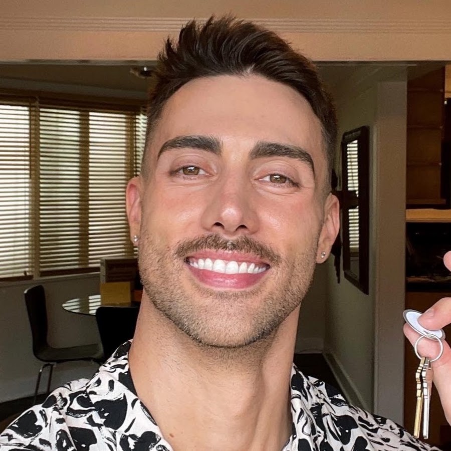 Travis Bryant - YouTube