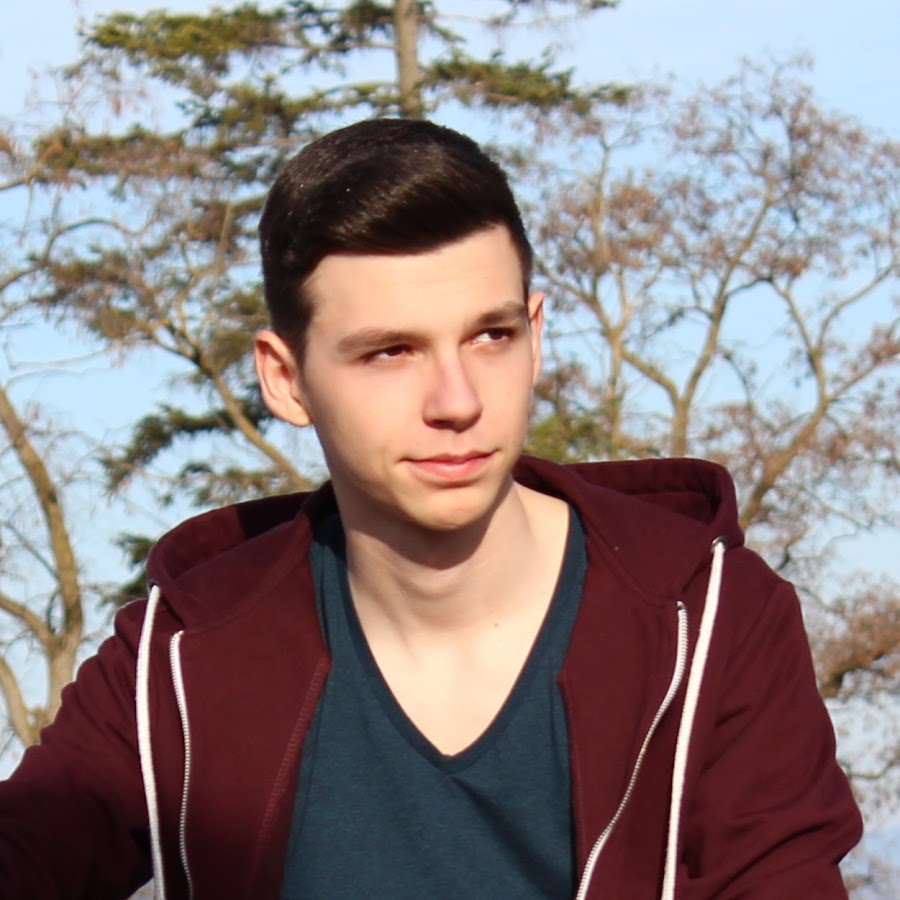 Csongor Forró - YouTube