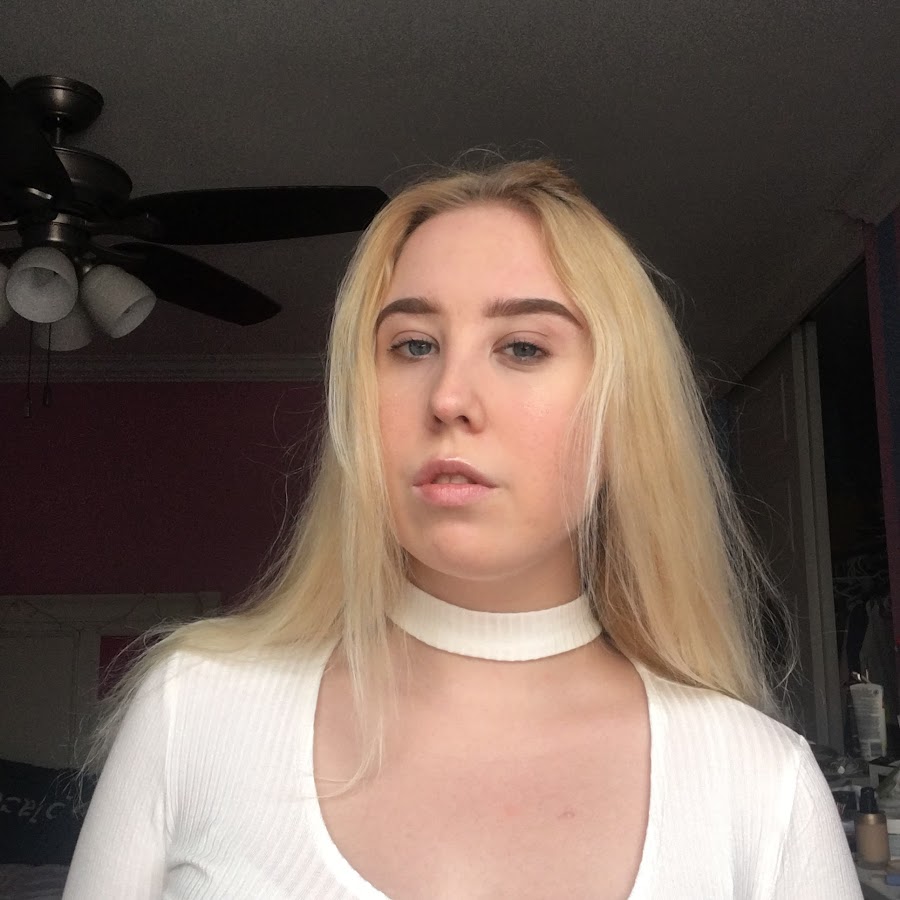 aleXis Lyons - YouTube