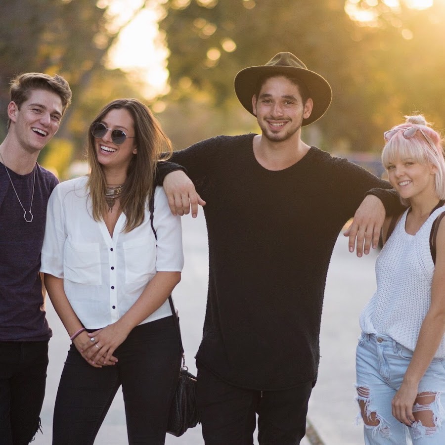 The Roomies - YouTube