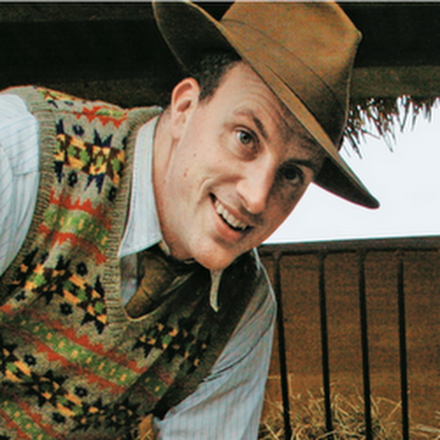 Alex Langlands - YouTube