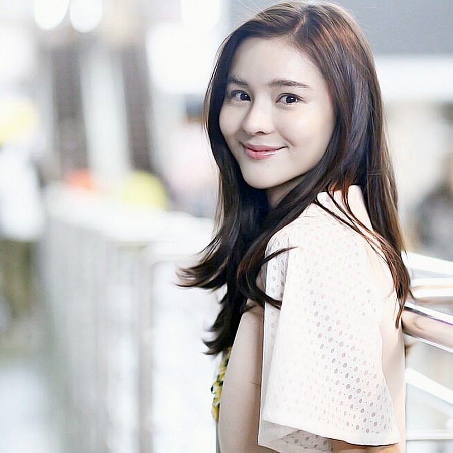 Aom Sushar Korean FC - YouTube