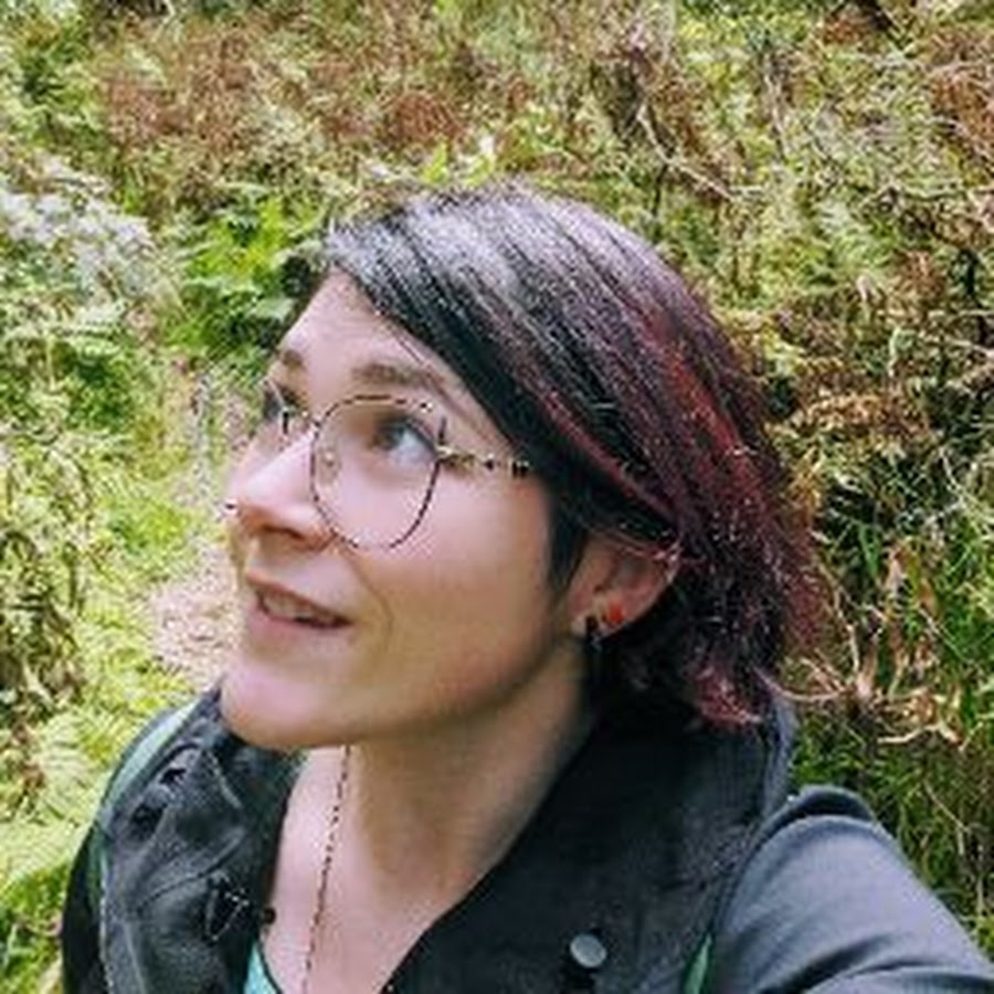 Danielle Dufault - YouTube