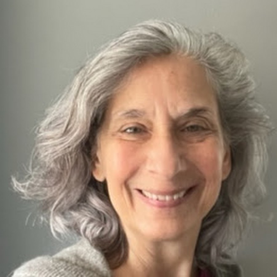 Donna Boyle, Medium - YouTube