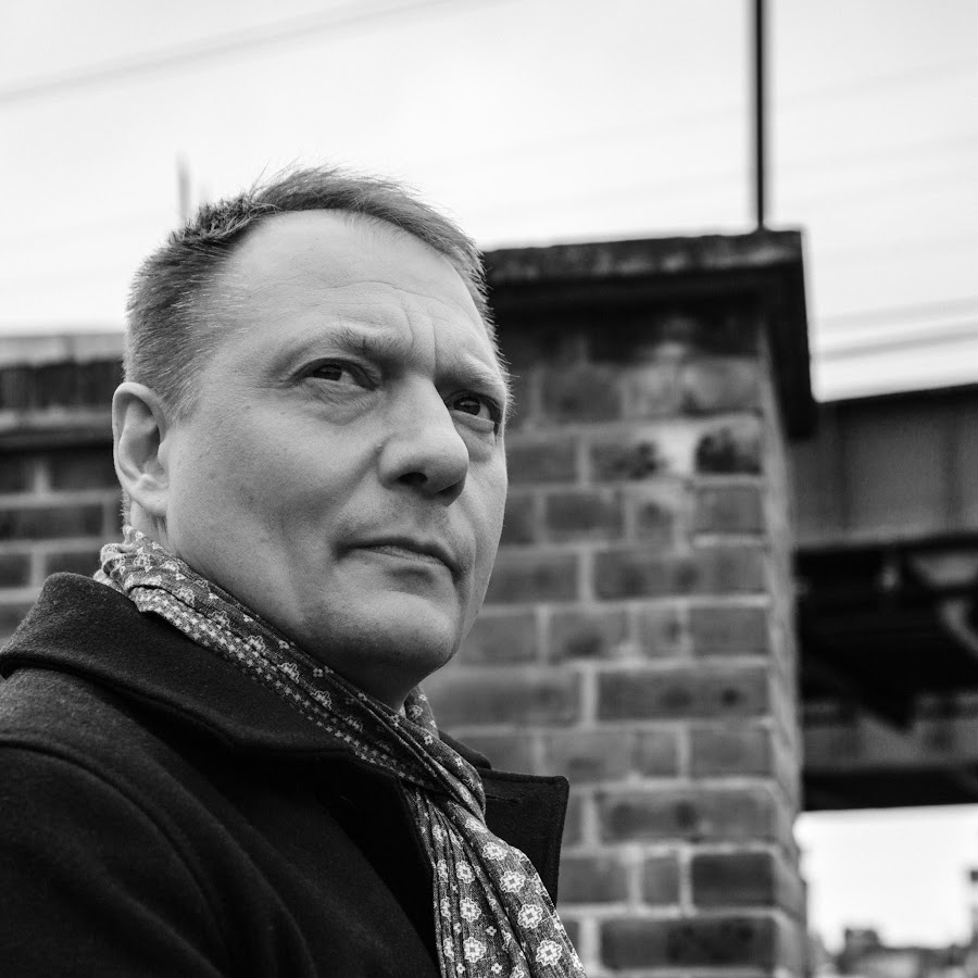 Magnus Carlson - YouTube