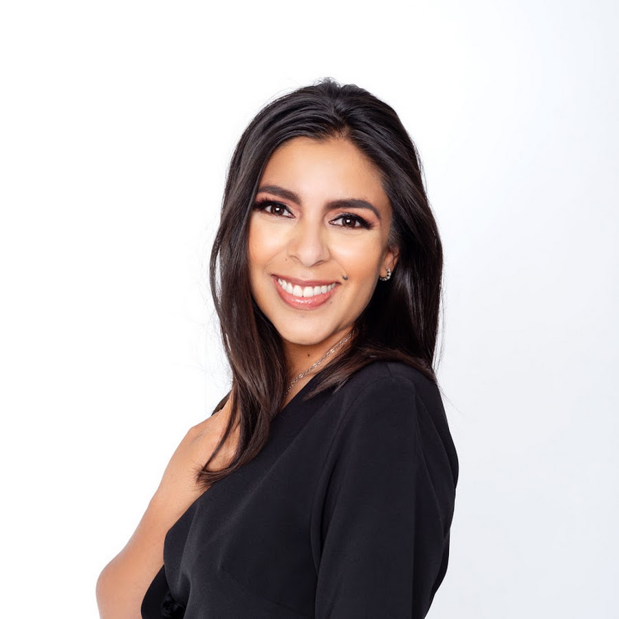 Renata Roa - YouTube