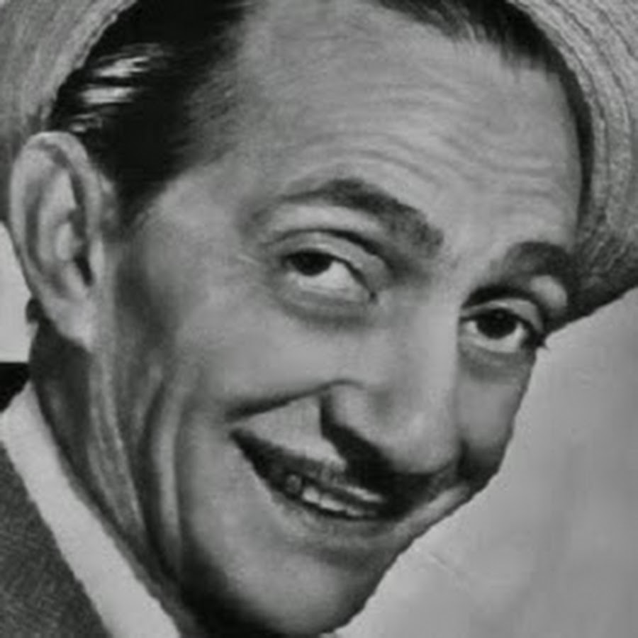 TRES PATINES - YouTube