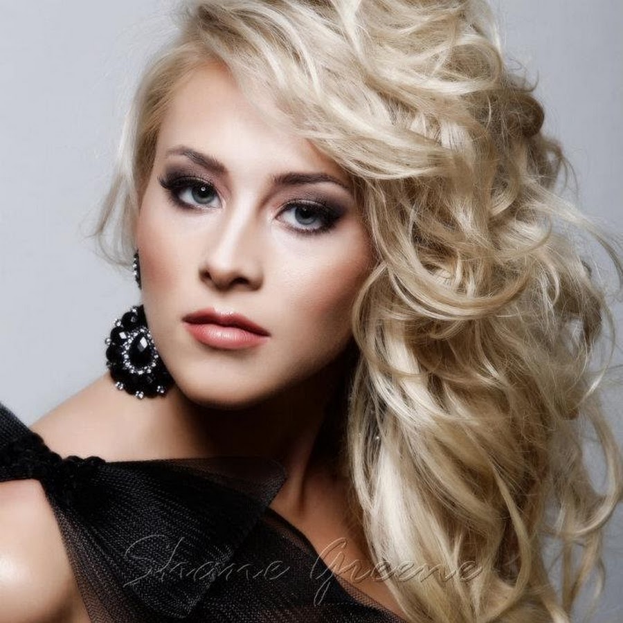 Hailey Best - YouTube