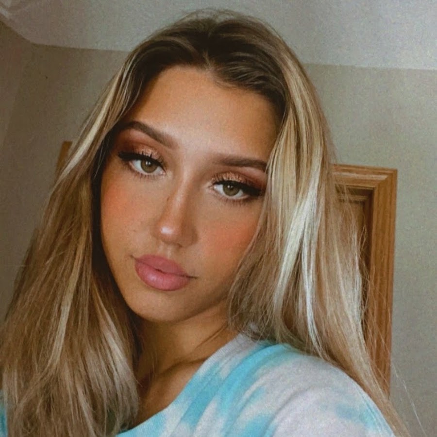 Hannah Mrozak - YouTube