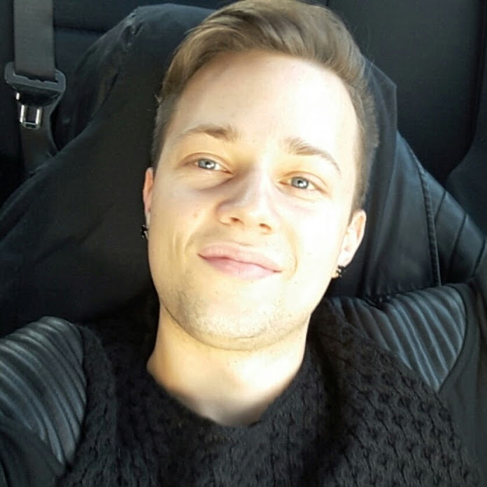 Yo Oli Net Worth & Earnings (2025)