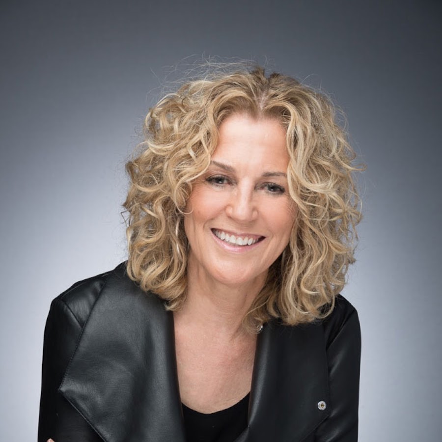 Sloane Brown - YouTube