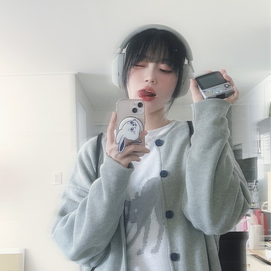 송아현:AONI - YouTube