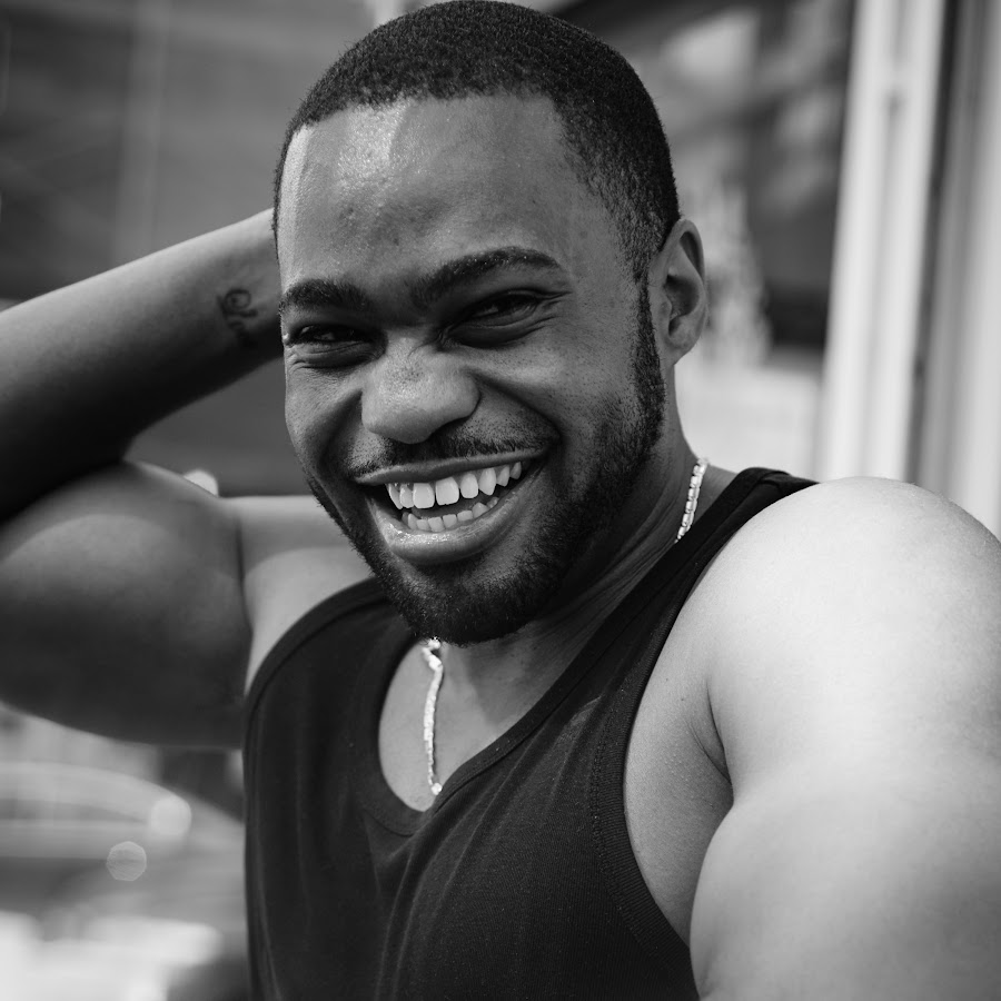 Tyrone Smith - YouTube