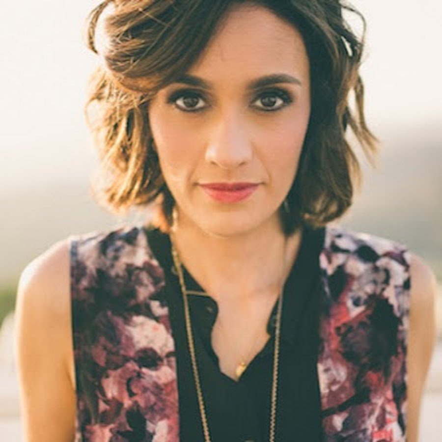 Nicole Smithee - YouTube