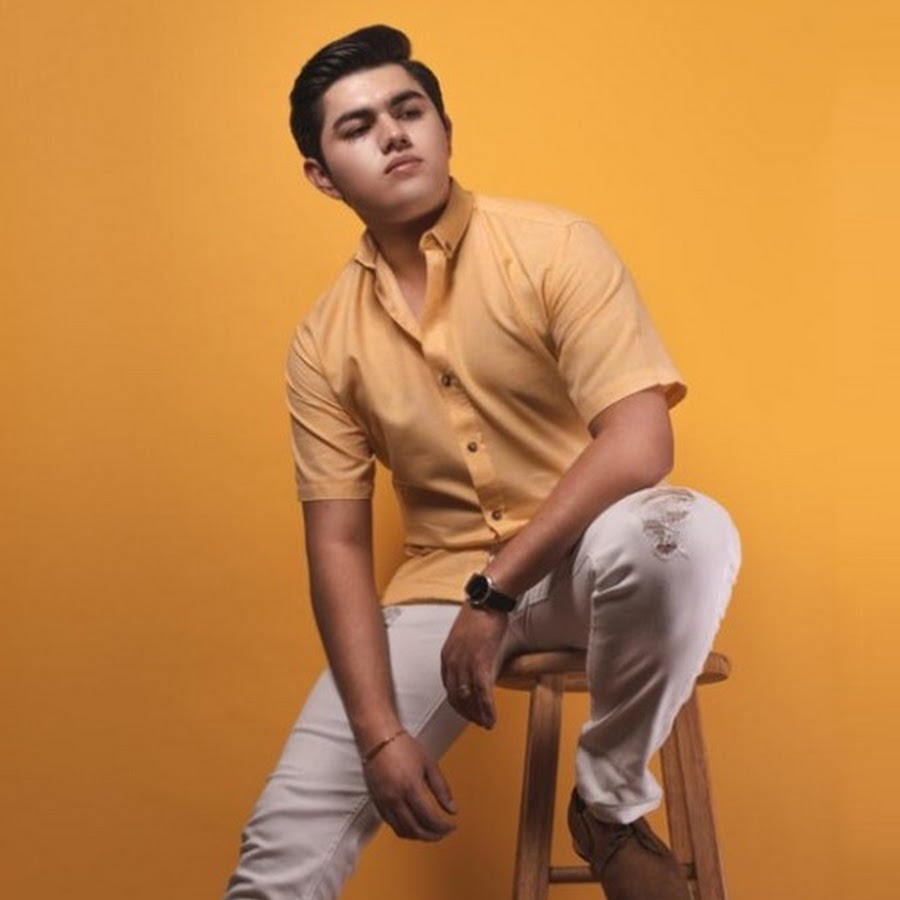 Hugo Coronel Oficial - YouTube