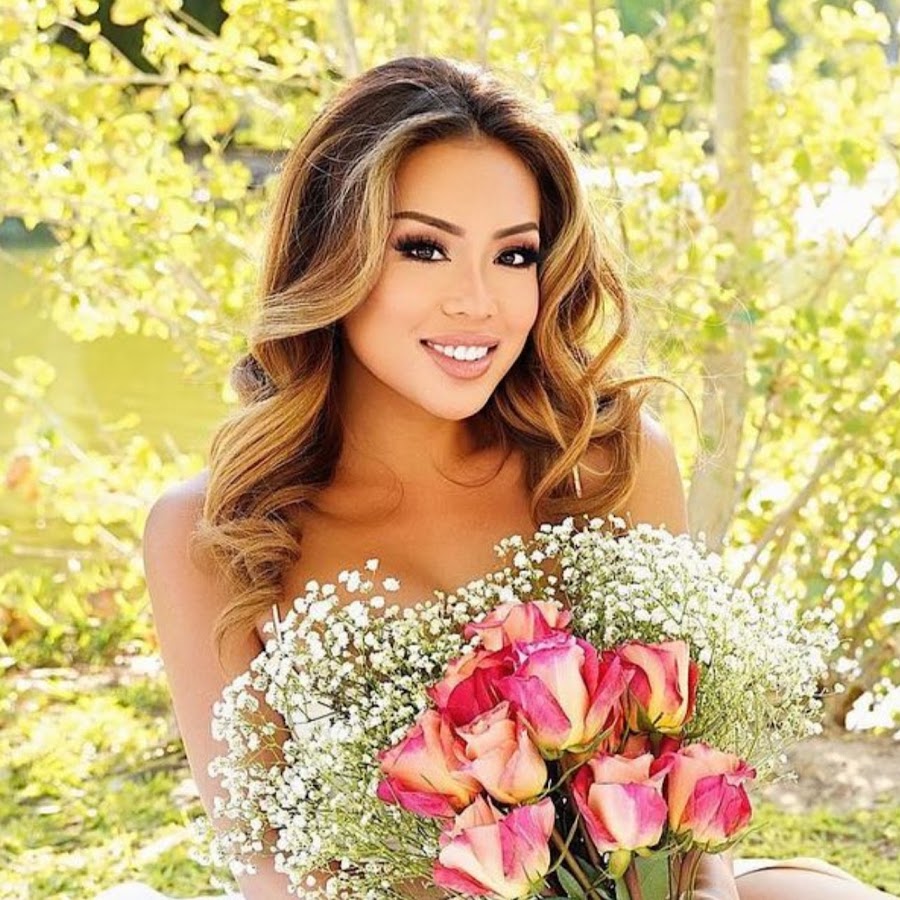 Michelle Sanchez - YouTube