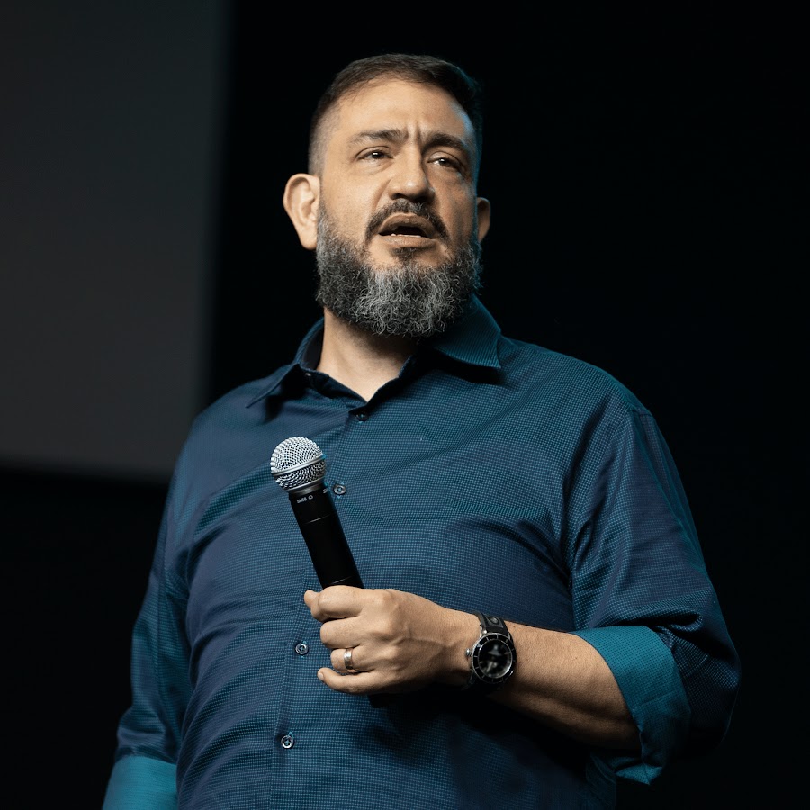 Luciano Subirá - YouTube