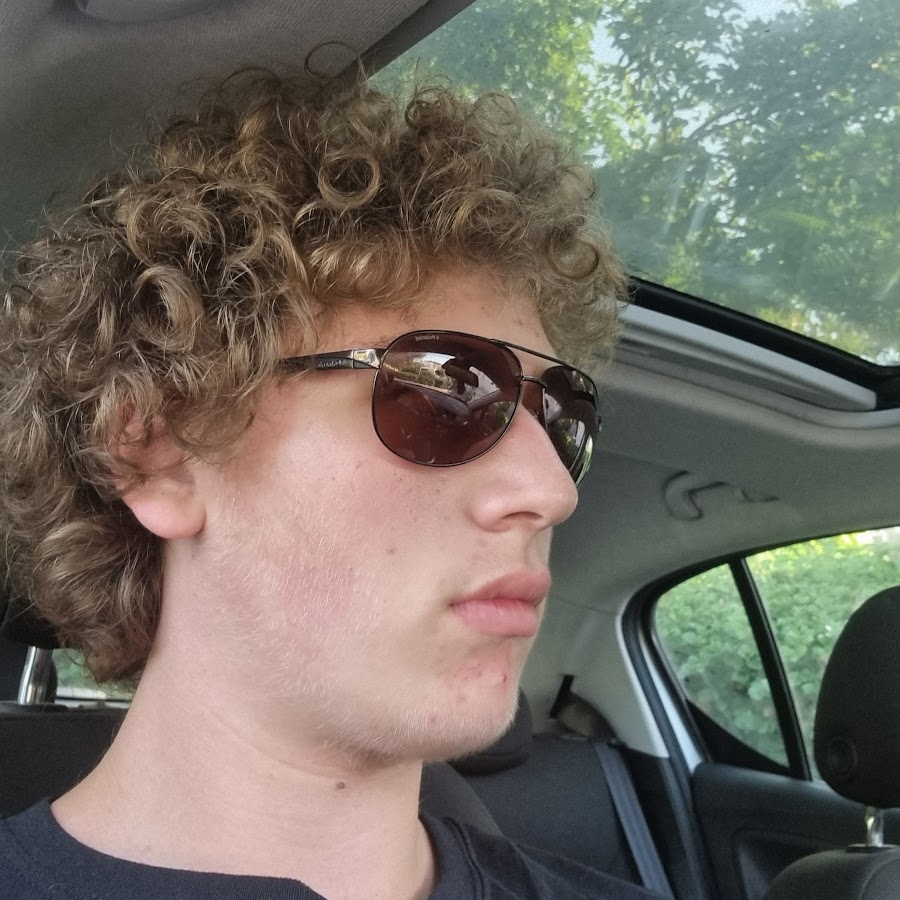 SQUIDY GAMES - YouTube