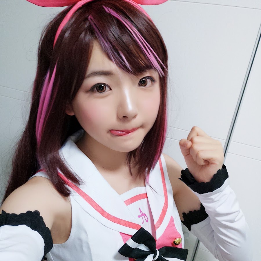 Coser Sakuragun-桜群 - YouTube