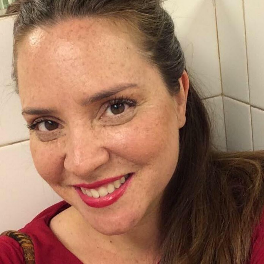 LAURA REYES- VOCALPEDIA ONLINE - YouTube