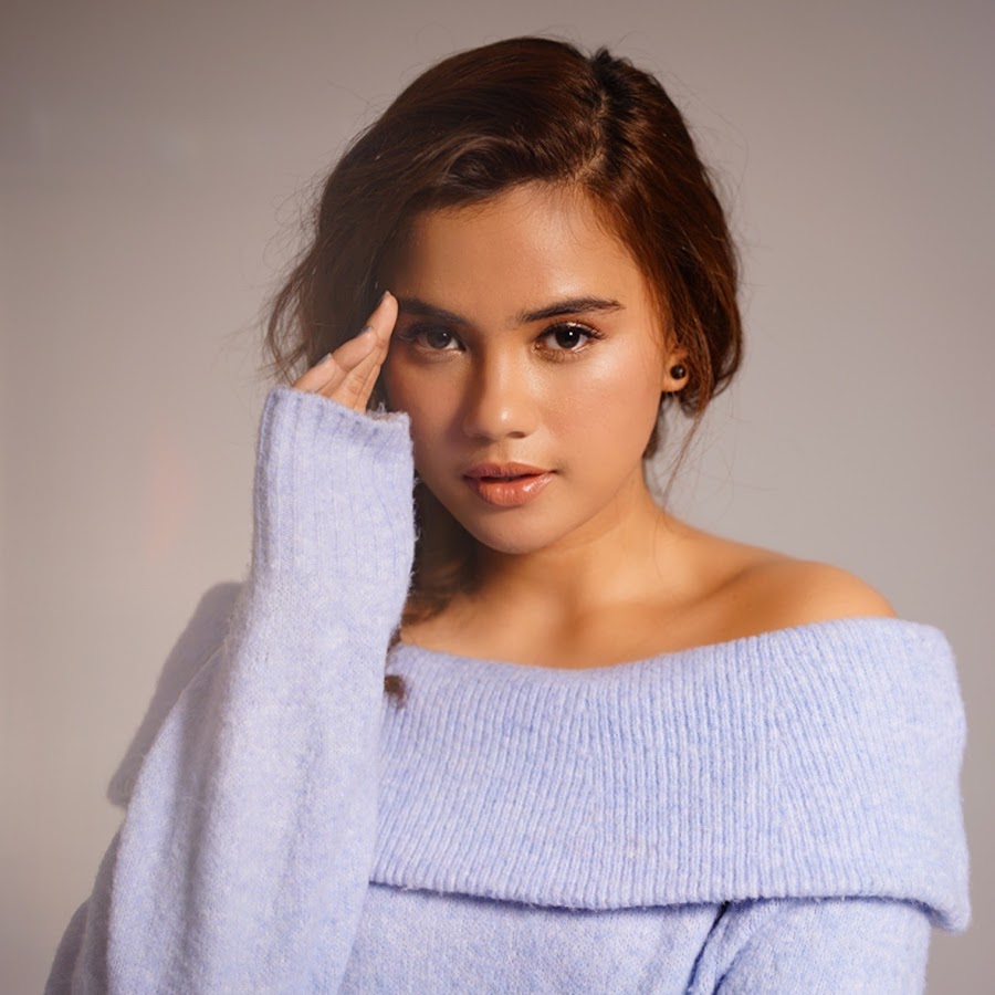 Audi Marissa - YouTube