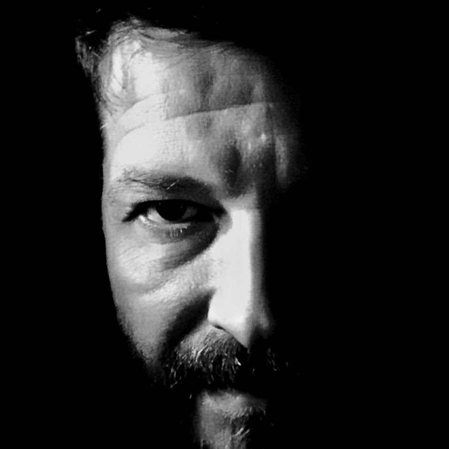 The Conspiracy Show With Richard Syrett - YouTube