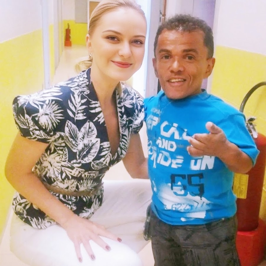 Cute Dwarf Lover - YouTube