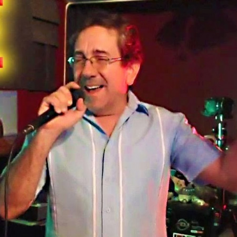 Robert Morales - YouTube