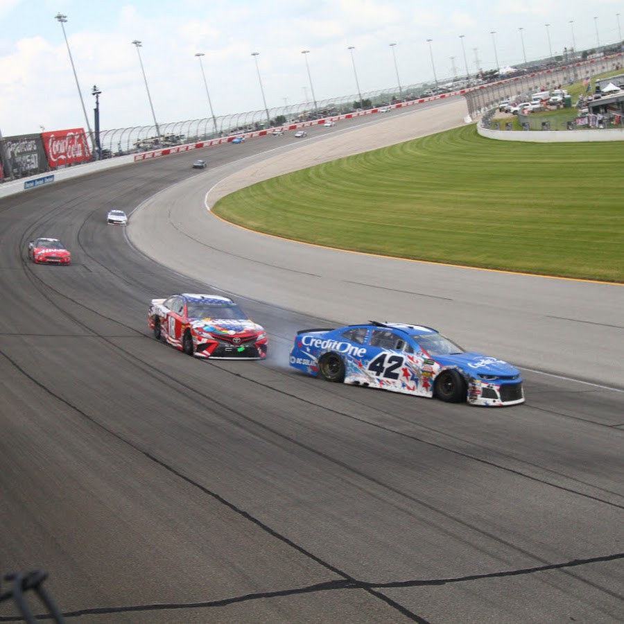 Chicagoland Speedway - YouTube