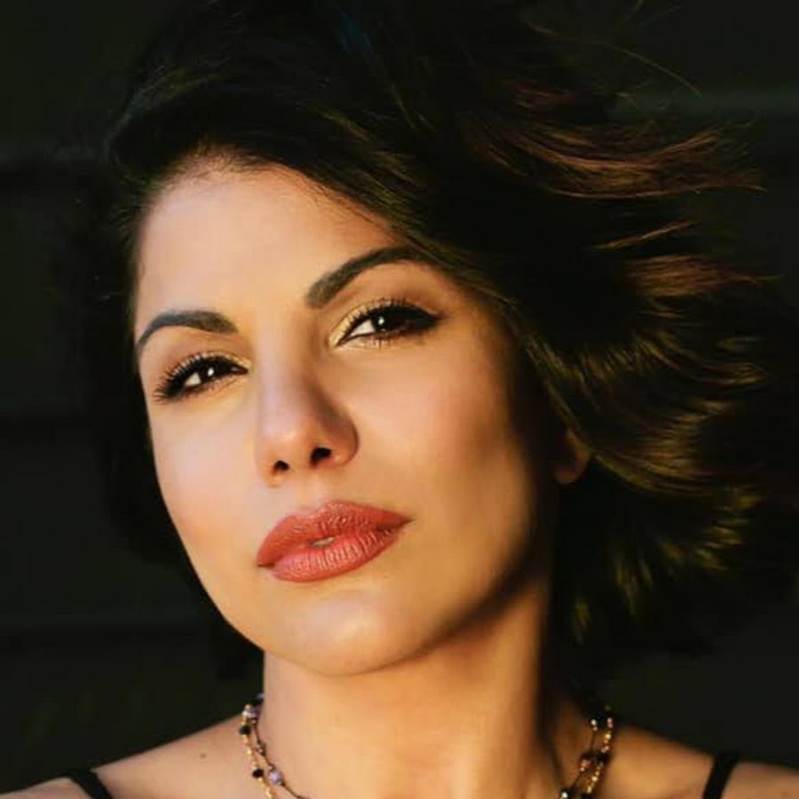 Sara Loera - YouTube