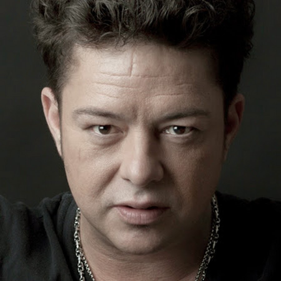 Éric Lapointe - YouTube