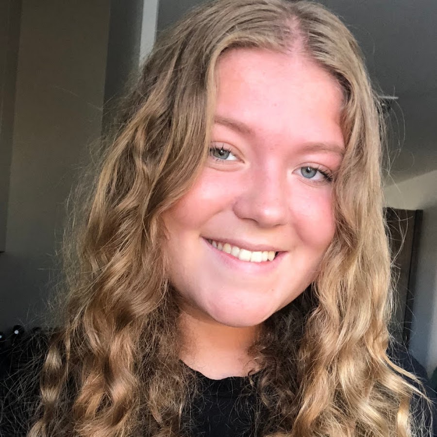 Lisa Bakker - YouTube