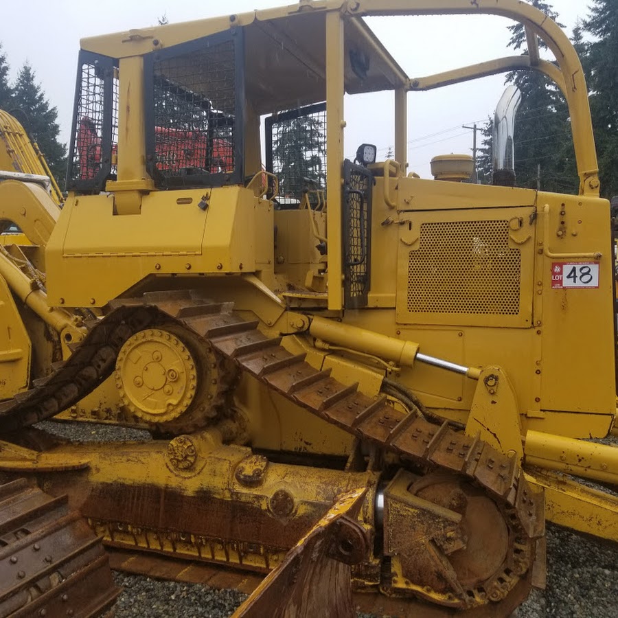 western truck and tractor repair - YouTube