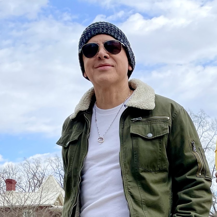 Gerardo Mejia - YouTube