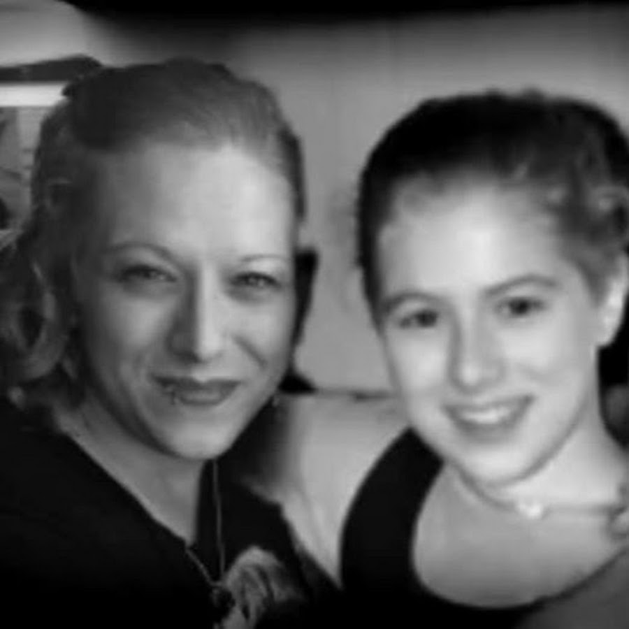 The Crow's Nest With Rochelle Davis - YouTube