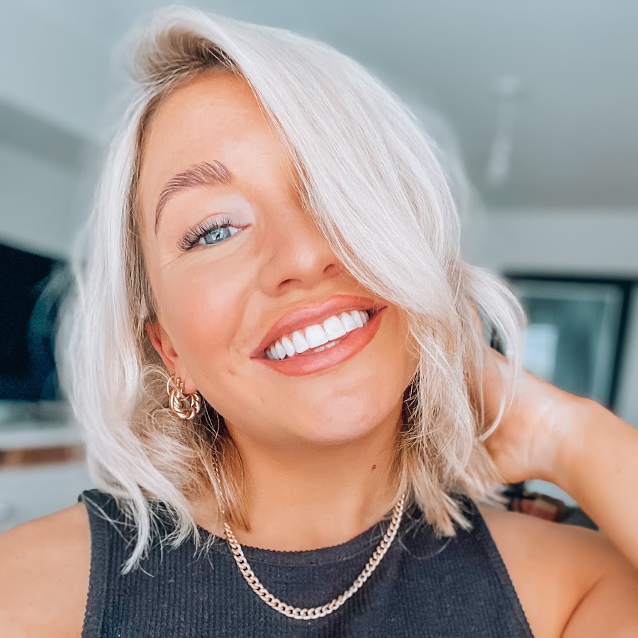 Ellie Polly - YouTube