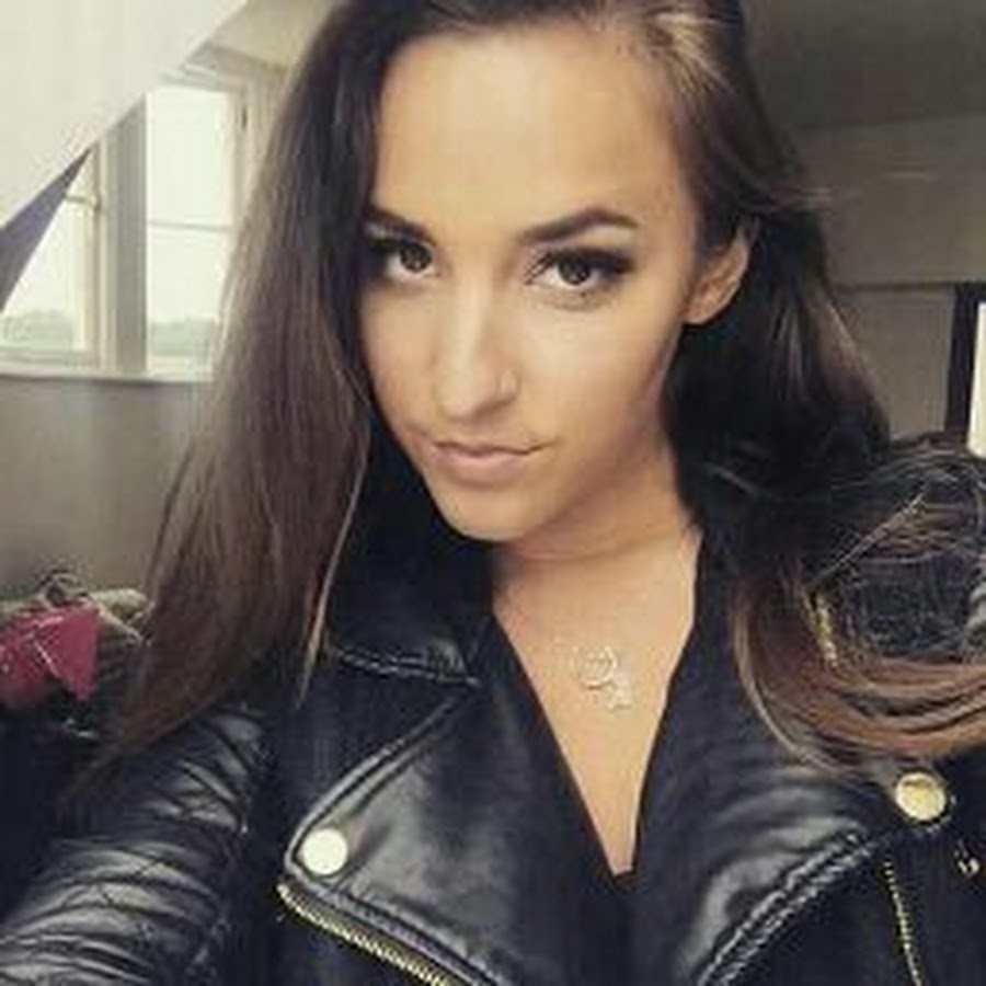 amirah adara - YouTube