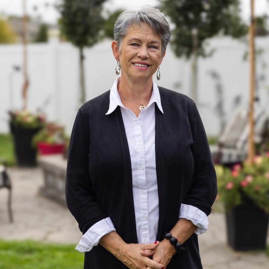 Karen Ryan - YouTube