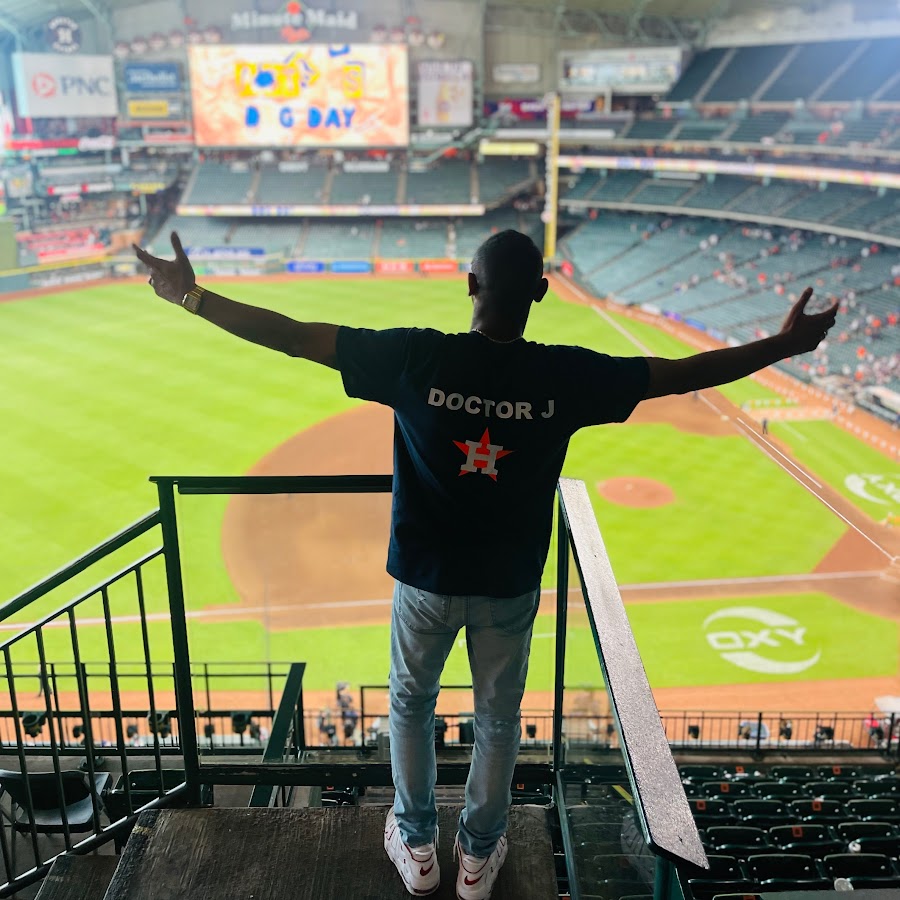 DOCTOR J OFICIAL - YouTube