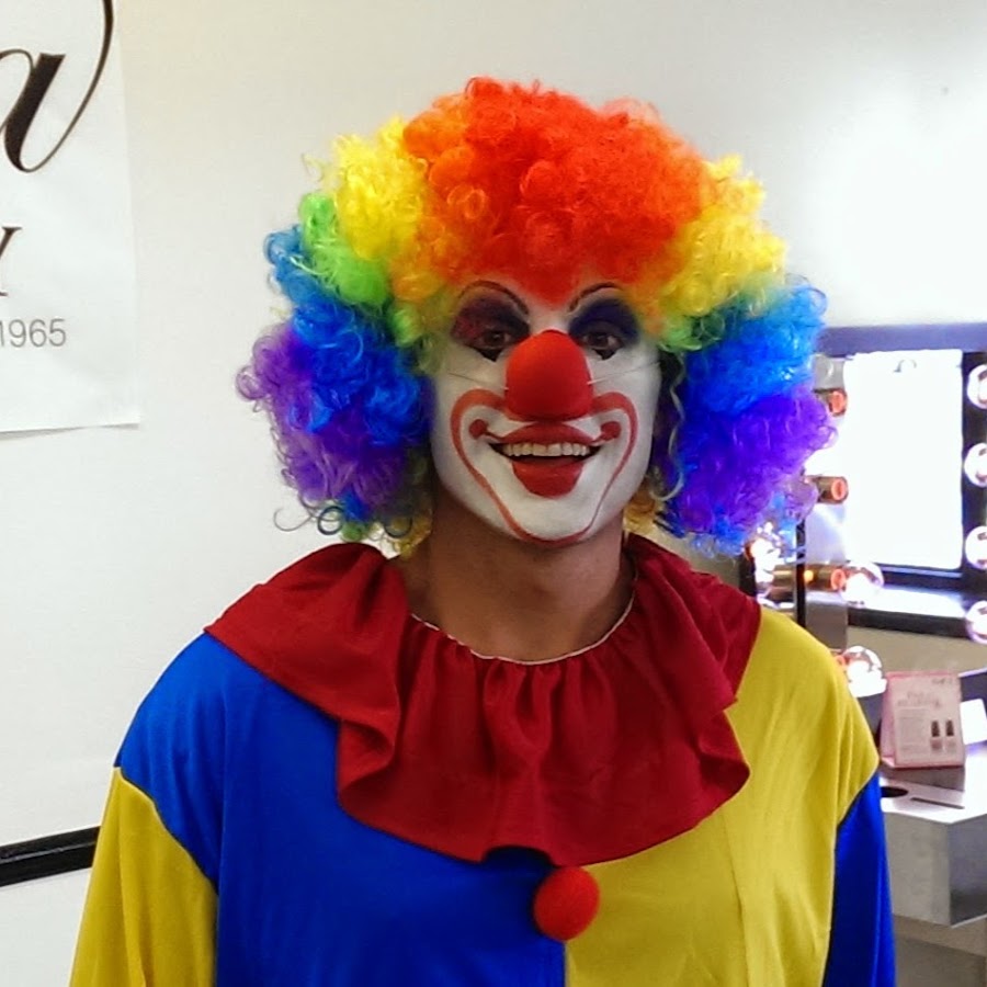 Dingleberry the Clown - YouTube